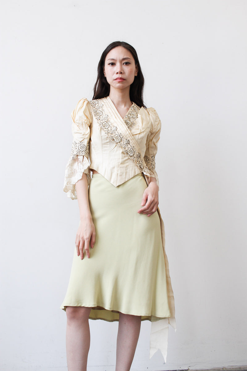 Victorian Cream Embroidered Corset Bodice – Blossom Vintage